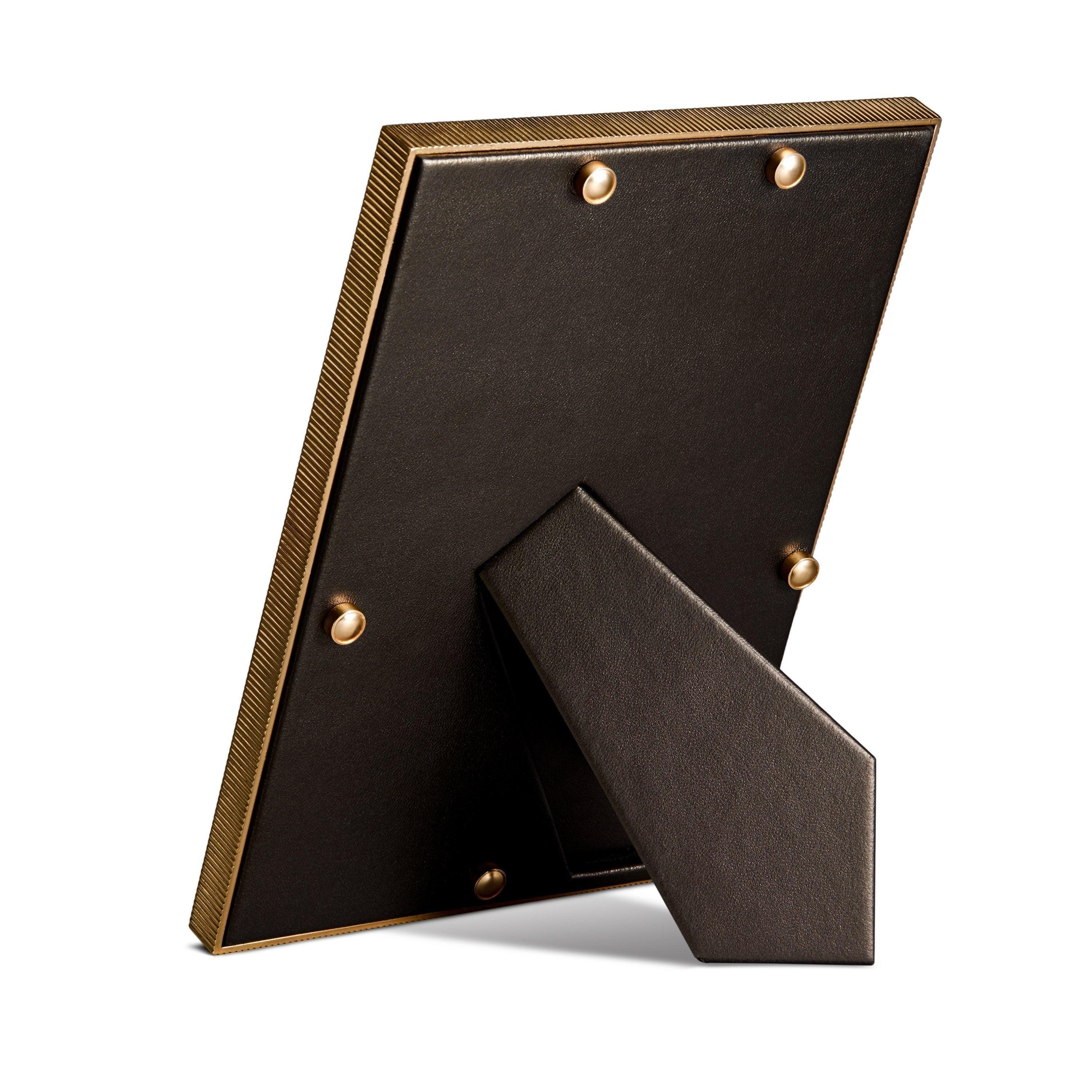 - Luxury Picture Frames |Kelly Behun Side Eye Frame |L'OBJET