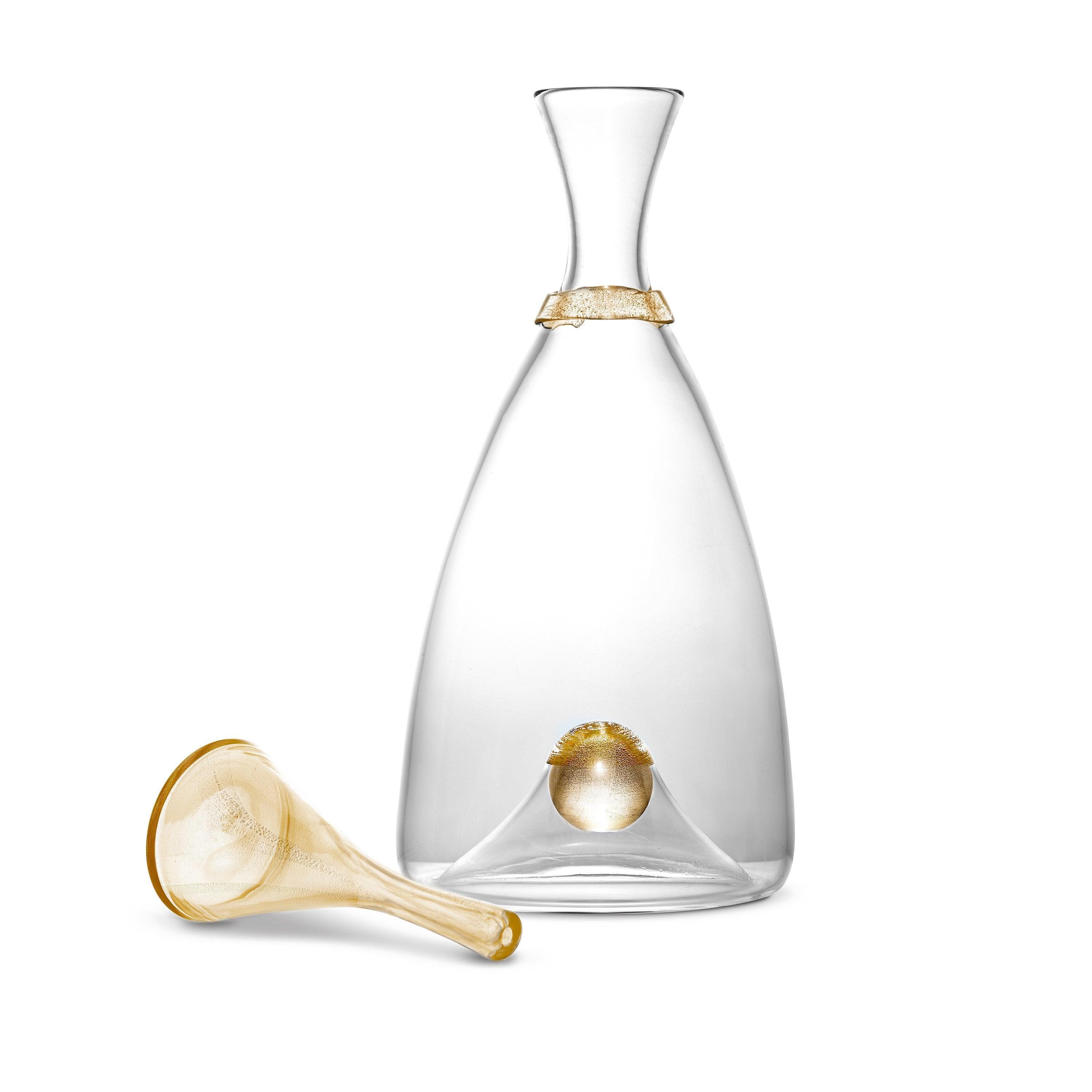 Oro Decanter - Medium - Gold - Luxurious, Functional Designed Decanter ...