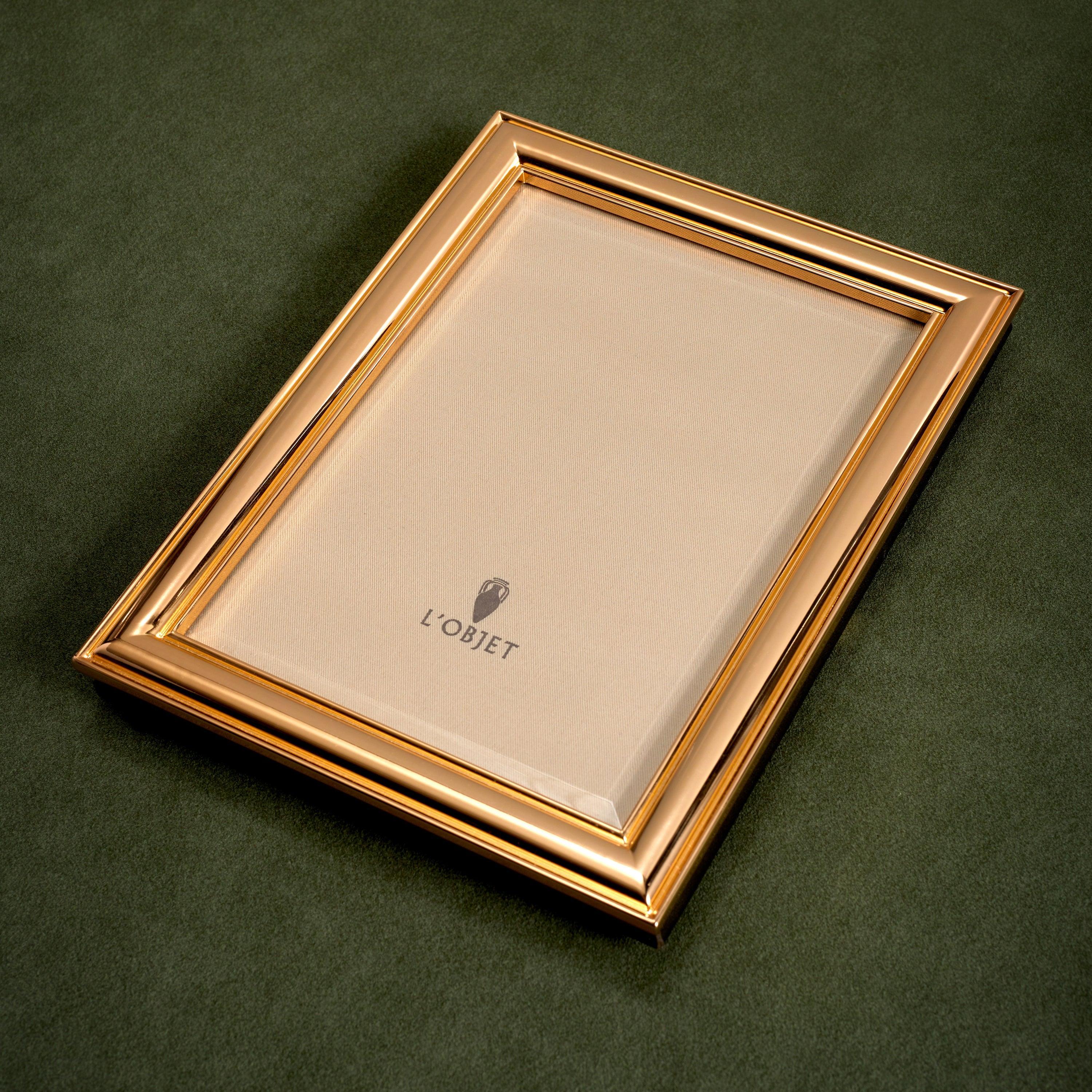 Luxury Picture Frames | Oscar Frame - Gold | L'OBJET