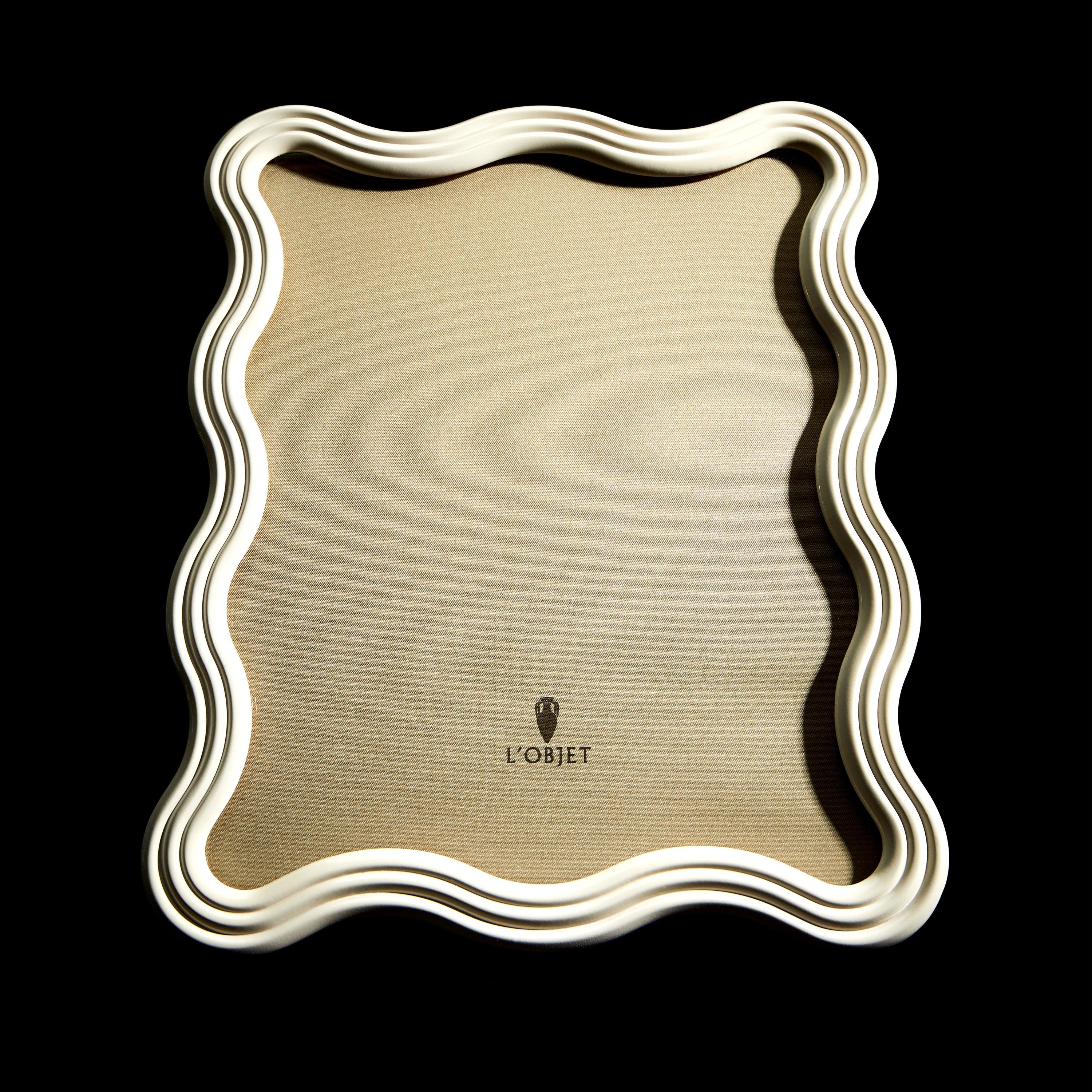 Luxury Picture Frames | Ripple Frame - White Enamel | L'OBJET