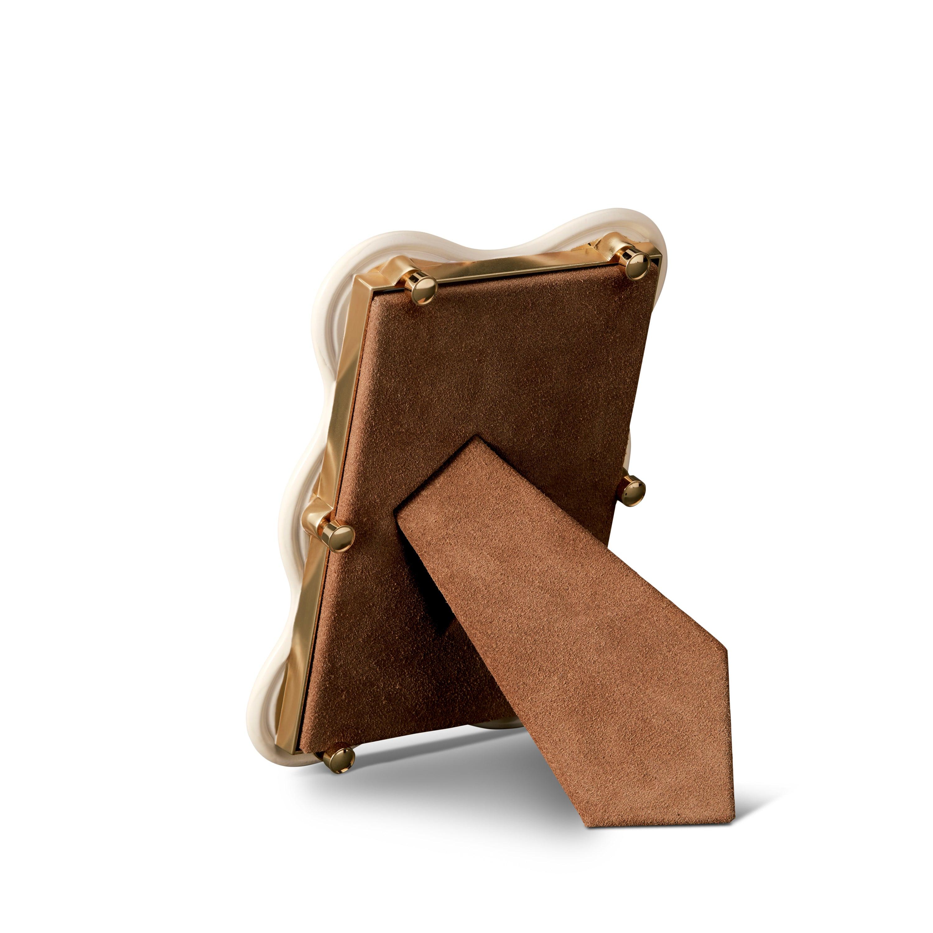 Ripple Frame - White Enamel - 4x6